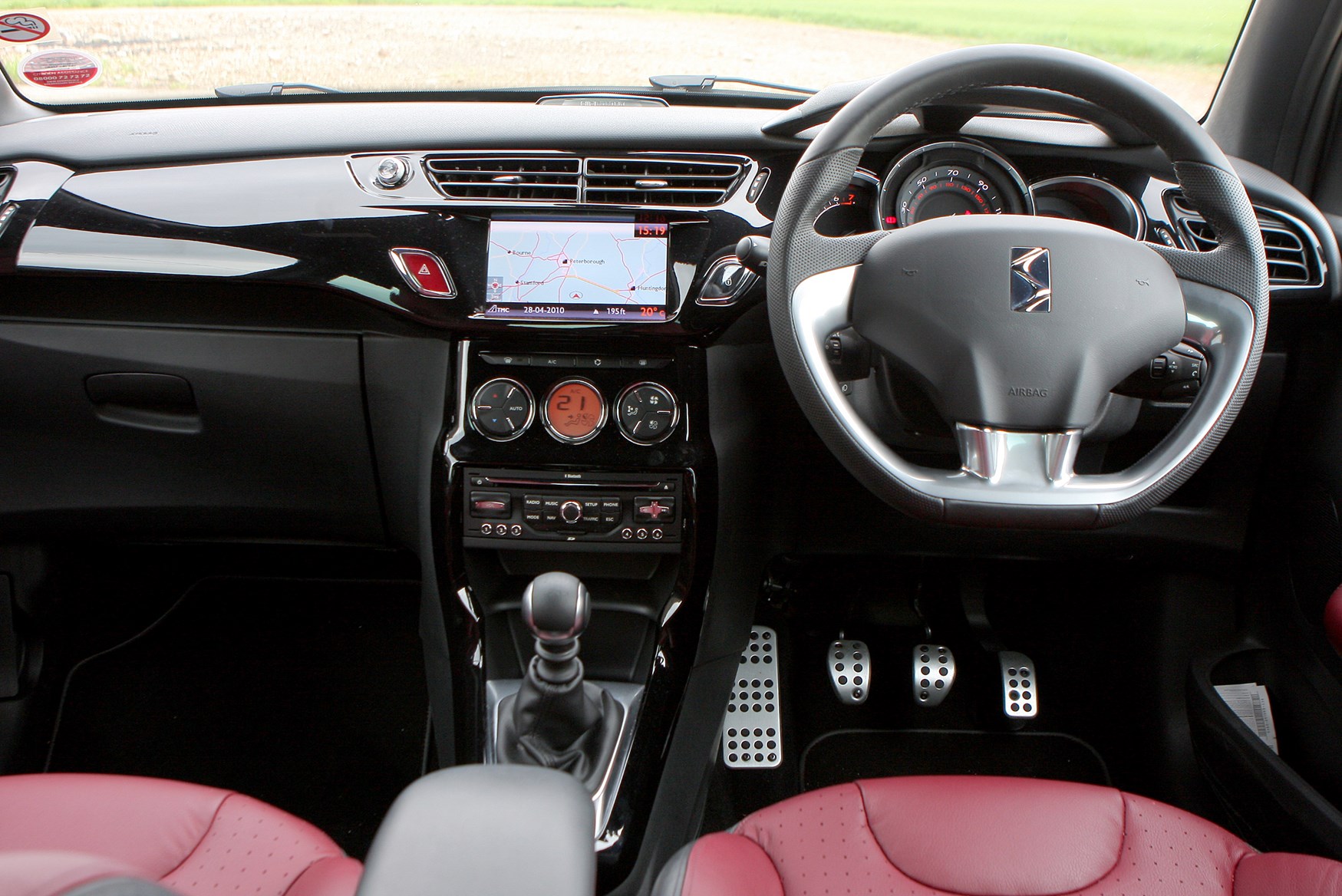 Used Citroën DS3 Hatchback (2010 - 2015) interior
