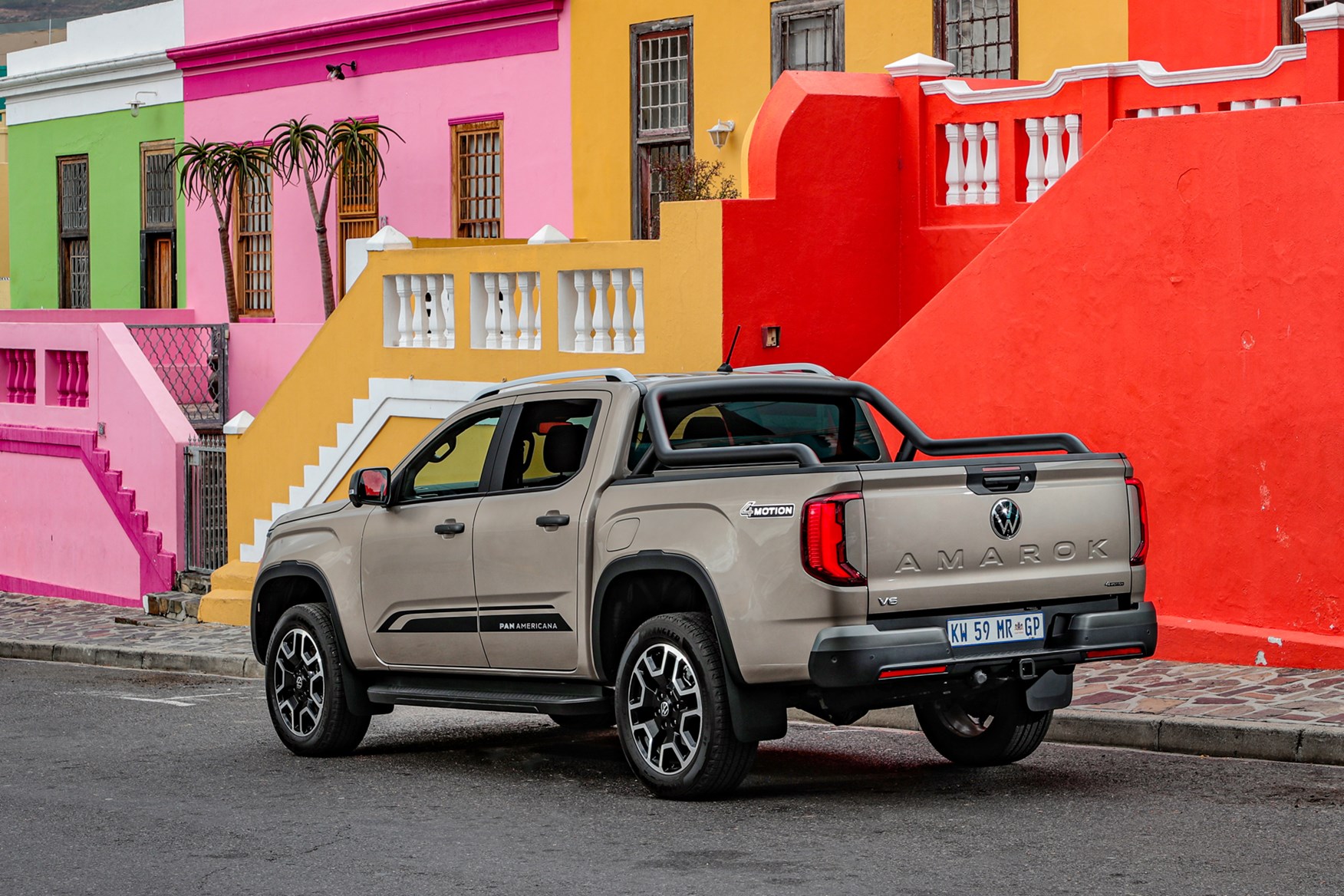 Volkswagen Amarok dimensions (2023) | Parkers