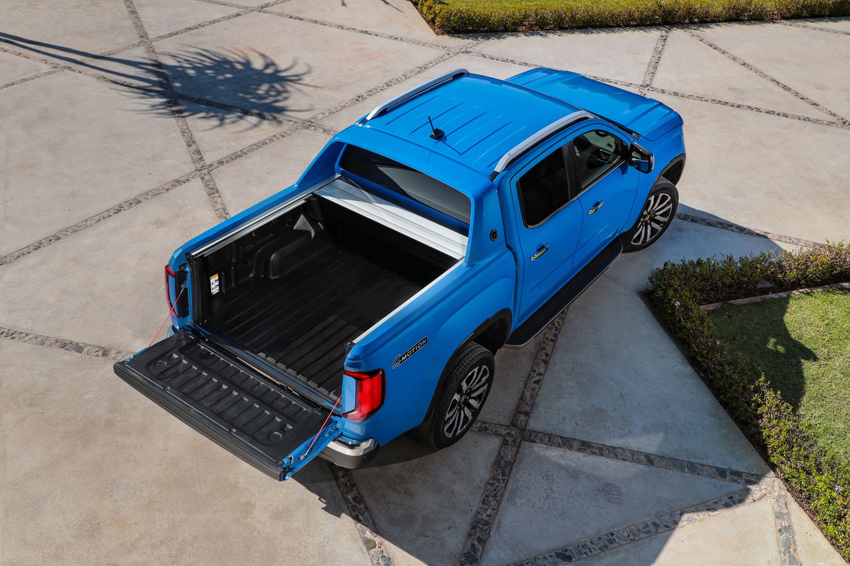 Volkswagen Amarok dimensions (2023) | Parkers