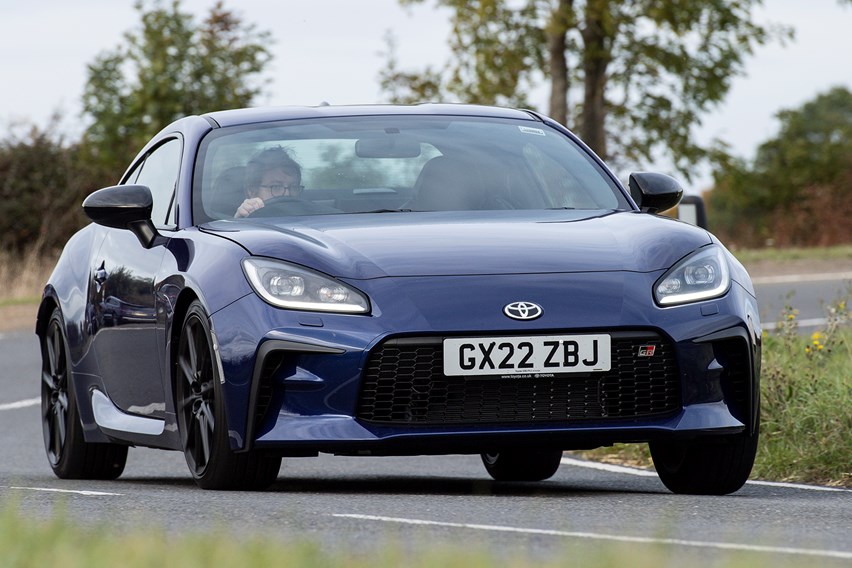 Toyota GR86 (2024) engines & performance