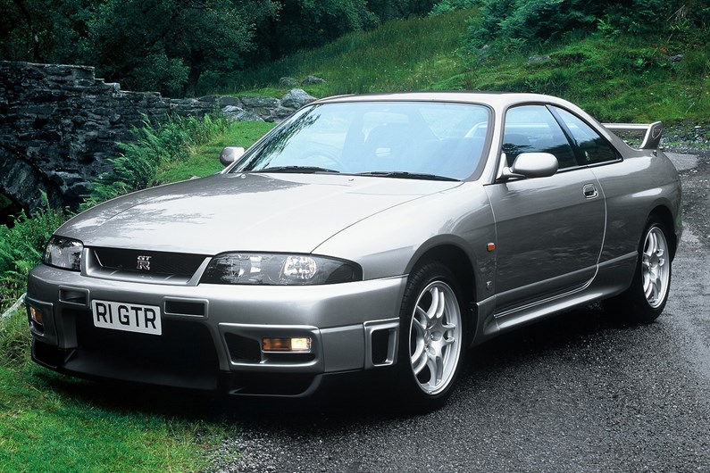 Nissan Skyline R33 Coupe 2.6 Twin Turbo Petrol (1998 - 1999) specs ...
