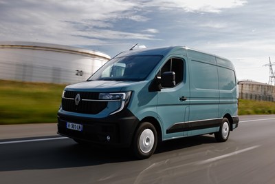 All-new Renault Master - large van goes on sale with sub-£40k electric ...