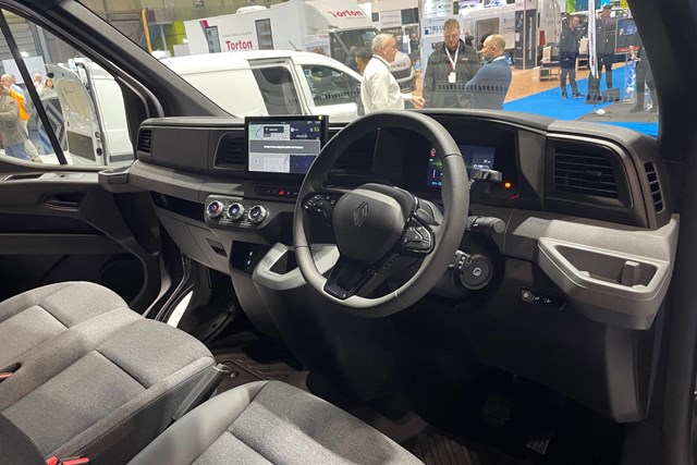 All-new Renault Master - large van goes on sale with sub-£40k electric ...