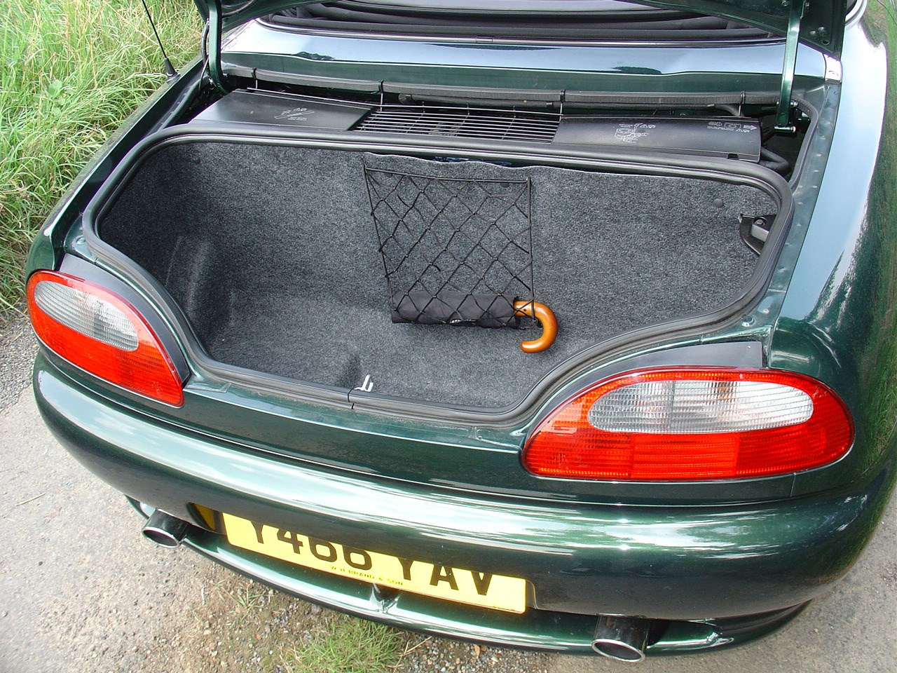 Used MG F Convertible (1995 - 2002) boot space & practicality