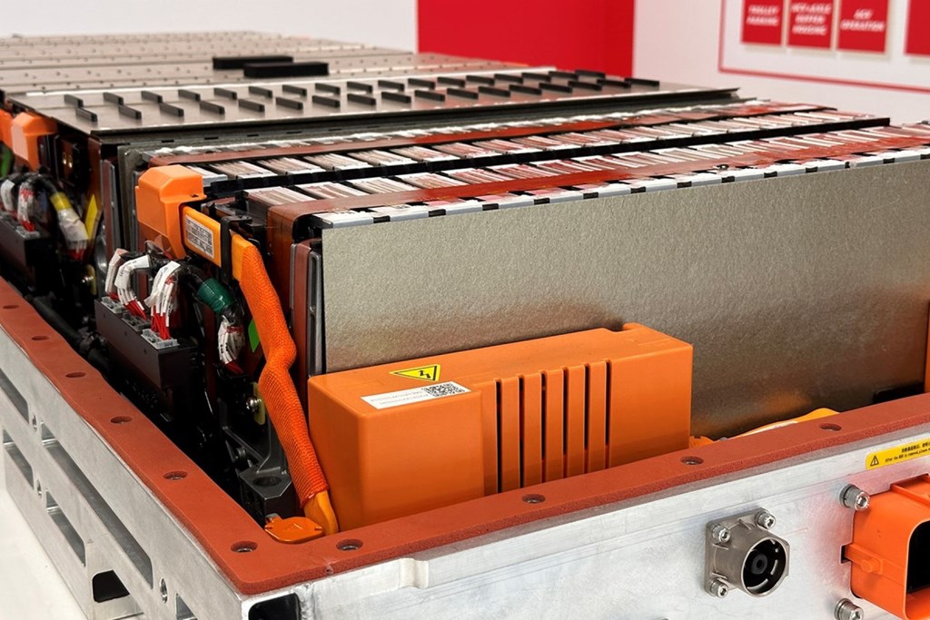 How to know if you need a new car battery