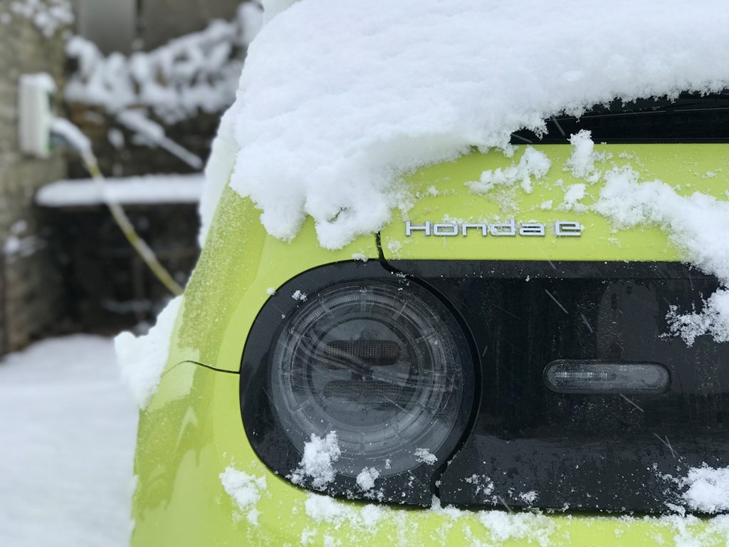 Electric cars in winter: how EVs perform in cold conditions and what ...