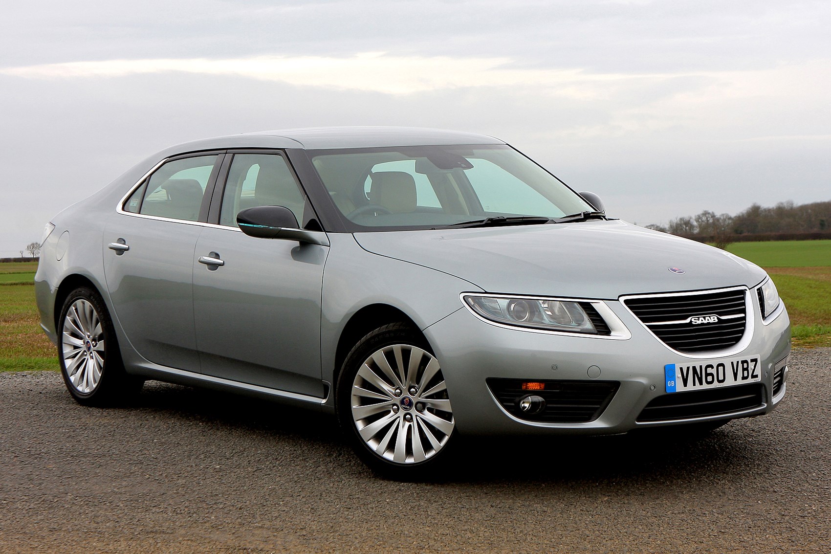 Used Saab 9-5 Saloon (2010 - 2011) mpg, costs & reliability