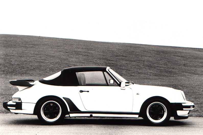 Porsche 911 Cabriolet Turbo (1983 - 1989) specs & dimensions | Parkers