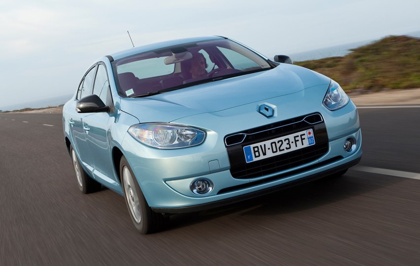 Used Renault Fluence Saloon (2012 - 2013) boot space & practicality