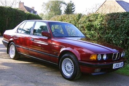 BMW 7-Series specs, dimensions, facts & figures