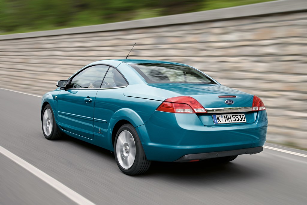 Used Ford Focus Coupe Cabriolet (2006 - 2010) interior