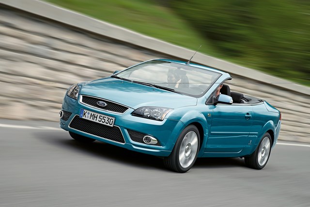 Used Ford Focus Coupe Cabriolet (2006 - 2010) interior