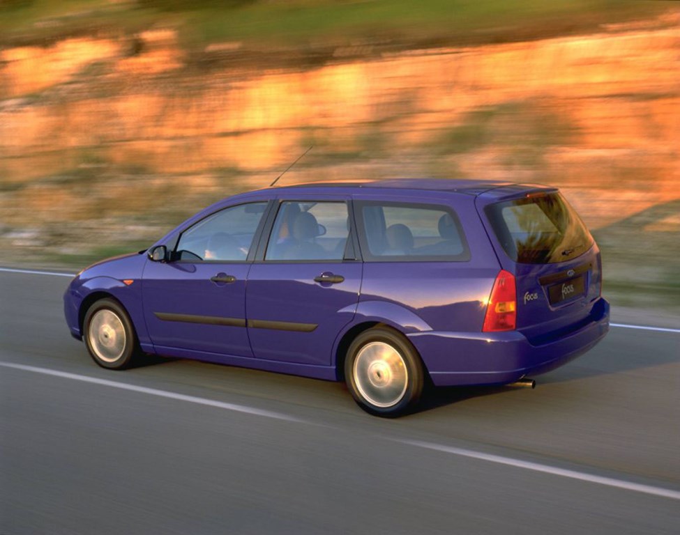 Used Ford Focus Estate (1998 - 2004) Review