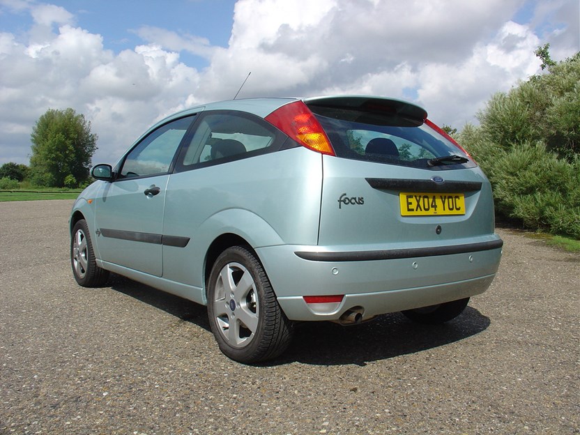 Used Ford Focus Hatchback (1998 - 2004) Review