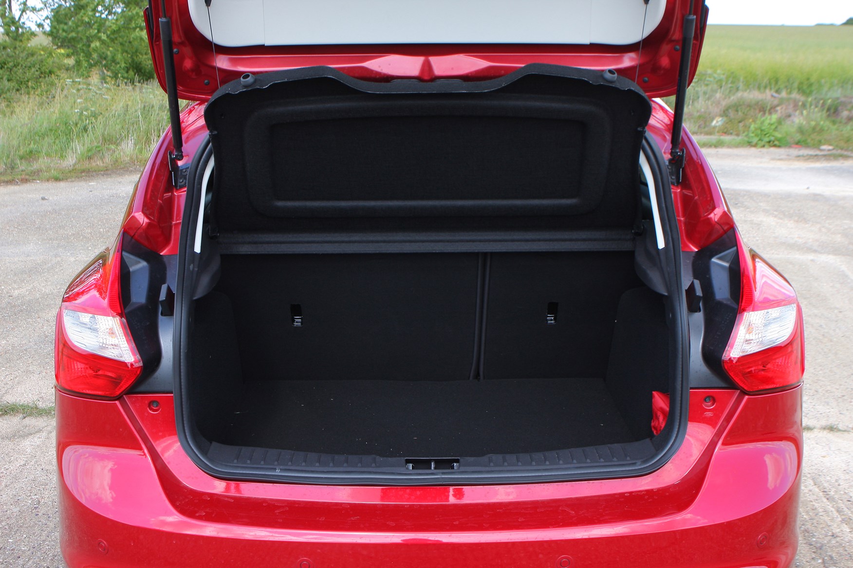 Used Ford Focus Hatchback (2011 - 2018) boot space & practicality