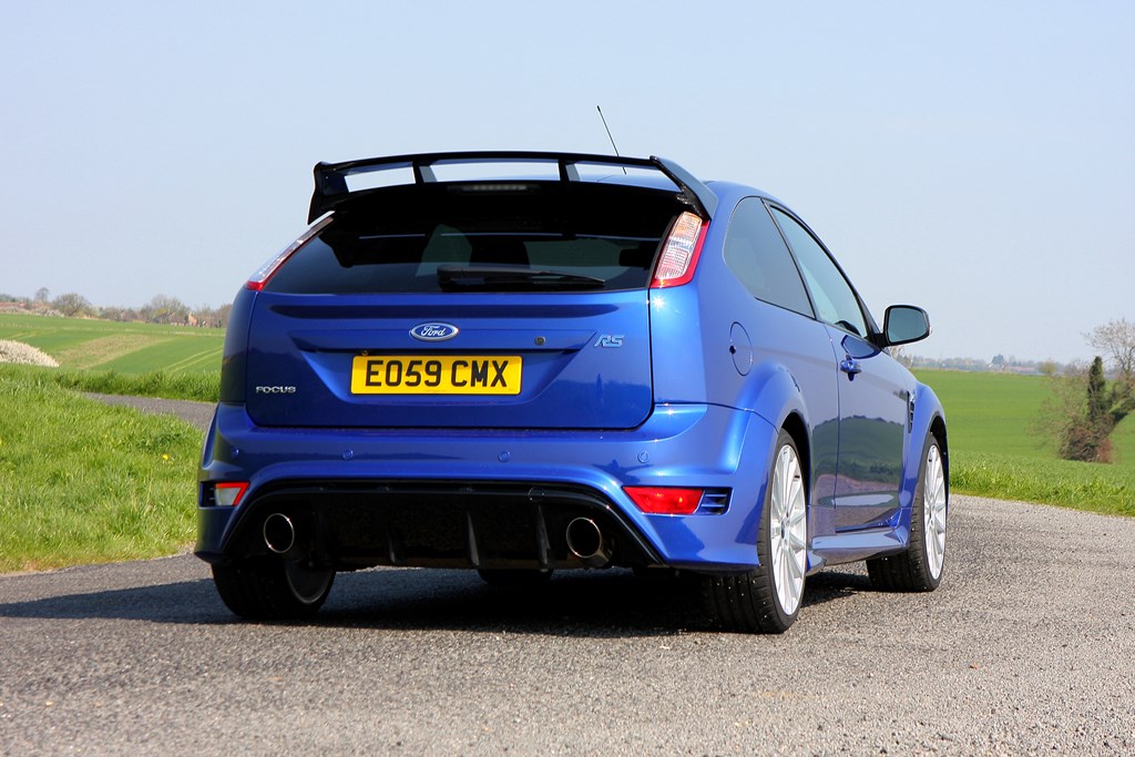 Used Ford Focus RS (2009 - 2010) Review