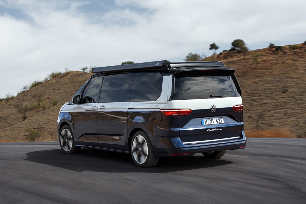 VW California Concept: plug-in hybrid campervan reveals twin sliding ...