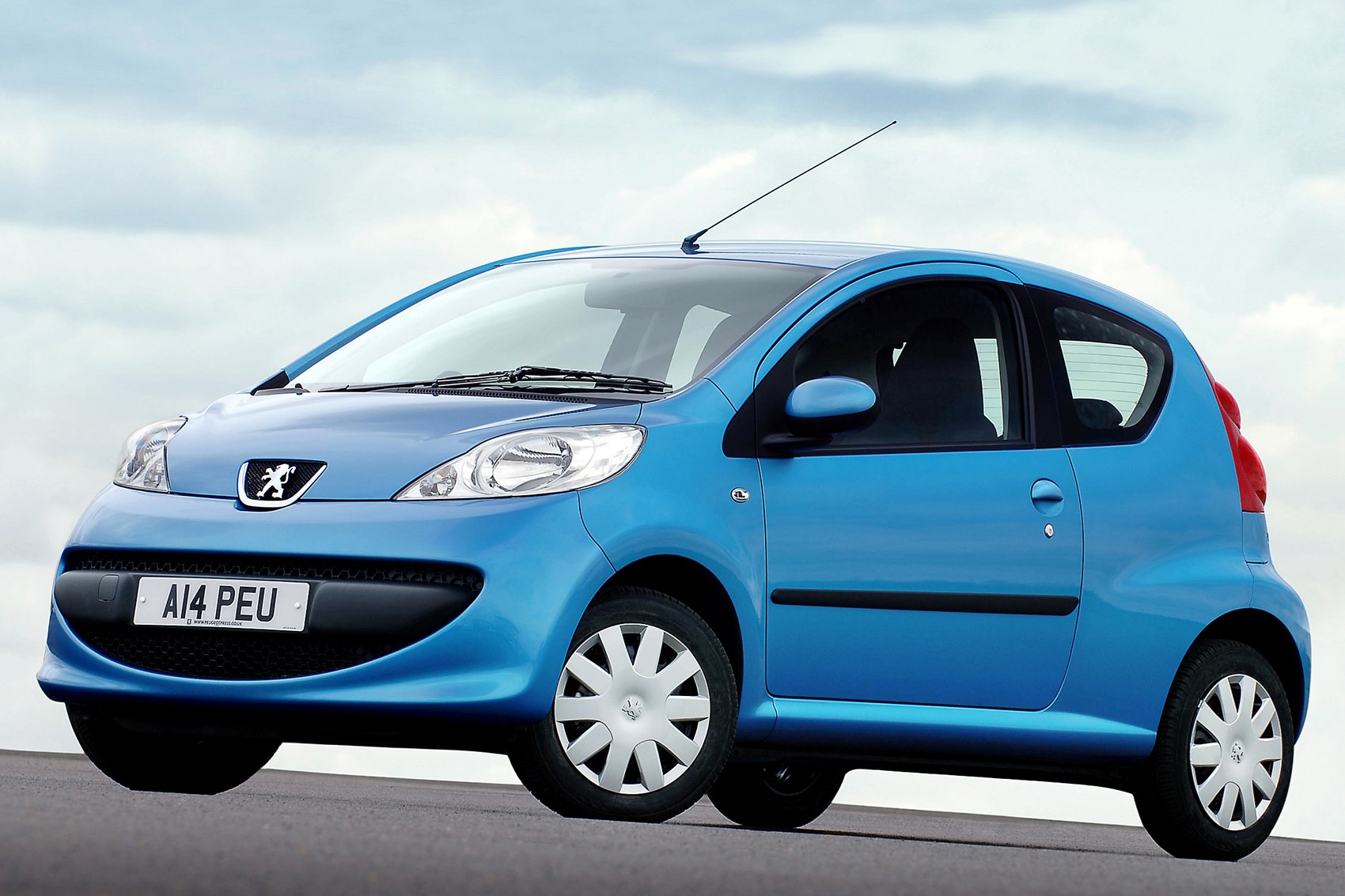 Used Peugeot 107 Hatchback (2005 - 2014) Review
