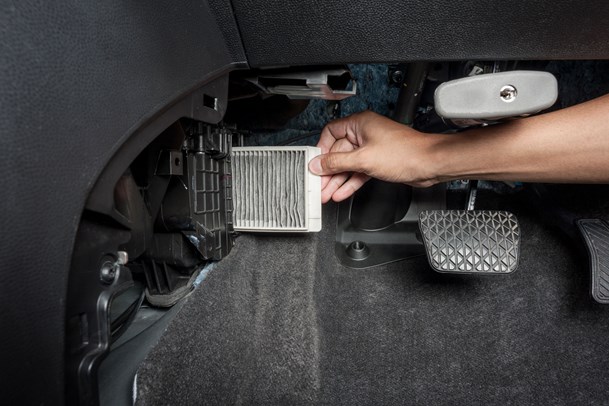 How to change a cabin filter - freshen-up your interior, and improve ...