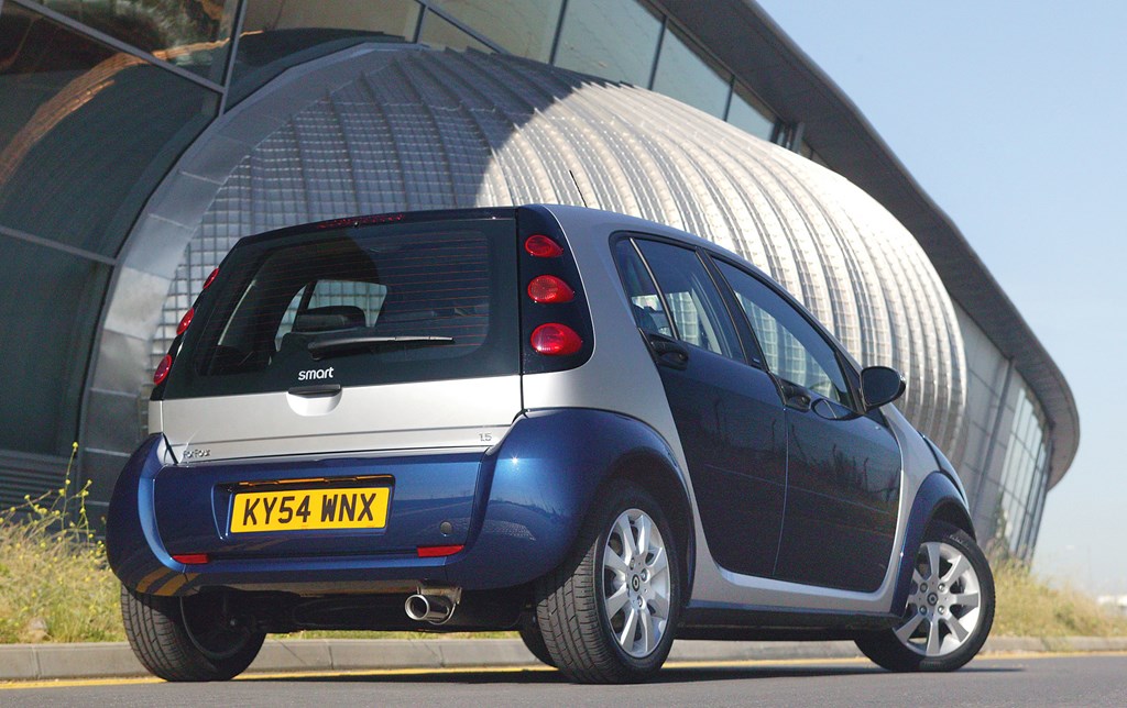Used Smart Forfour Hatchback (2004 - 2006) boot space & practicality