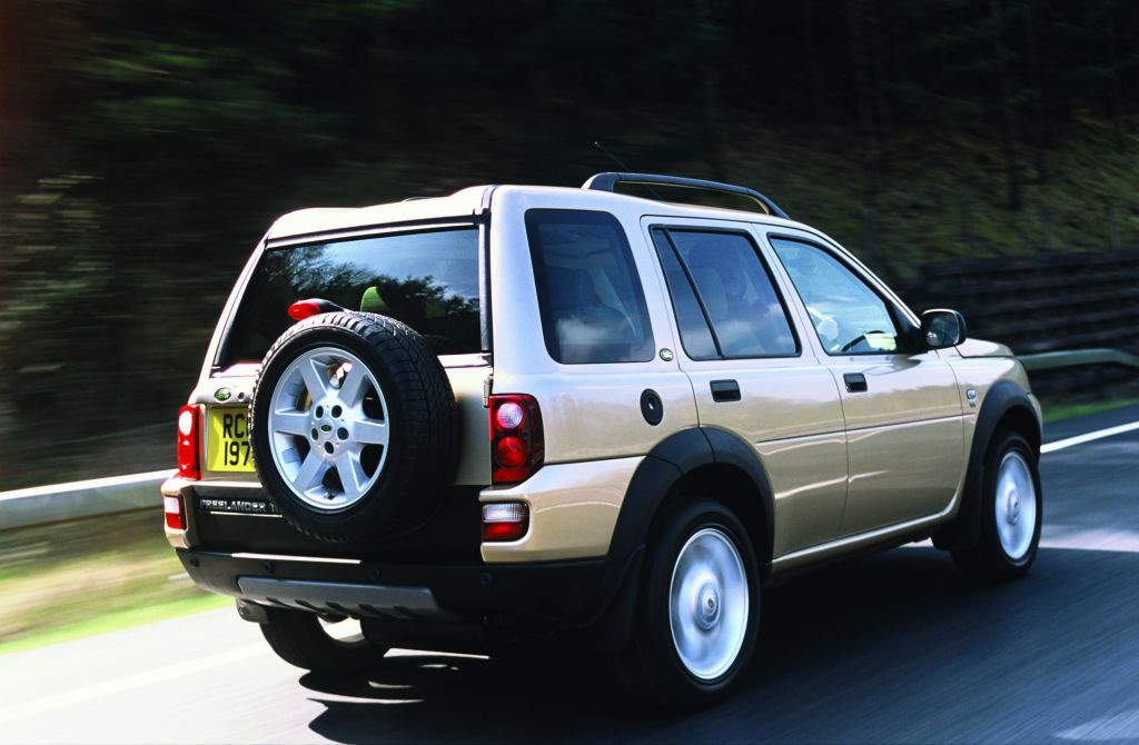 Used Land Rover Freelander Station Wagon (2003 - 2006) boot space ...