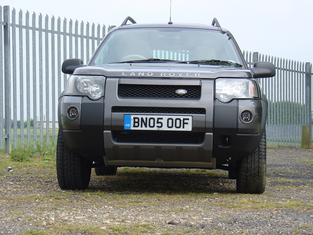 Used Land Rover Freelander Station Wagon (2003 - 2006) boot space ...