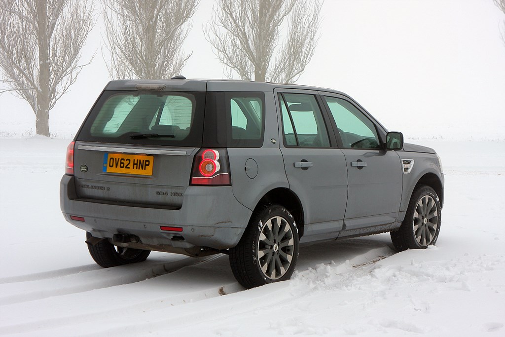 Used Land Rover Freelander Station Wagon (2006 - 2014) boot space ...