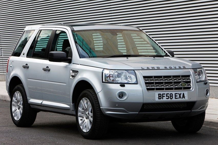 Used Land Rover Freelander Station Wagon (2006 - 2014) boot space ...