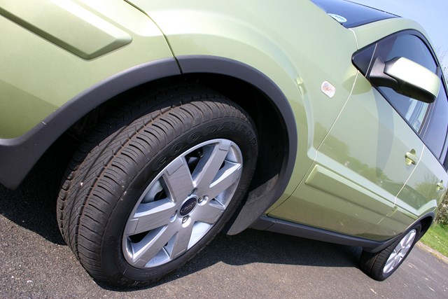 Used Ford Fusion Estate (2002 - 2012) boot space & practicality