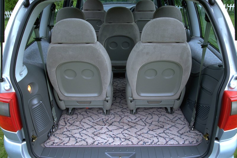 Used Ford Galaxy Estate (1995 - 2000) boot space & practicality
