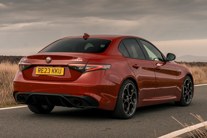 Alfa Romeo Giulia (2025) boot space & practicality