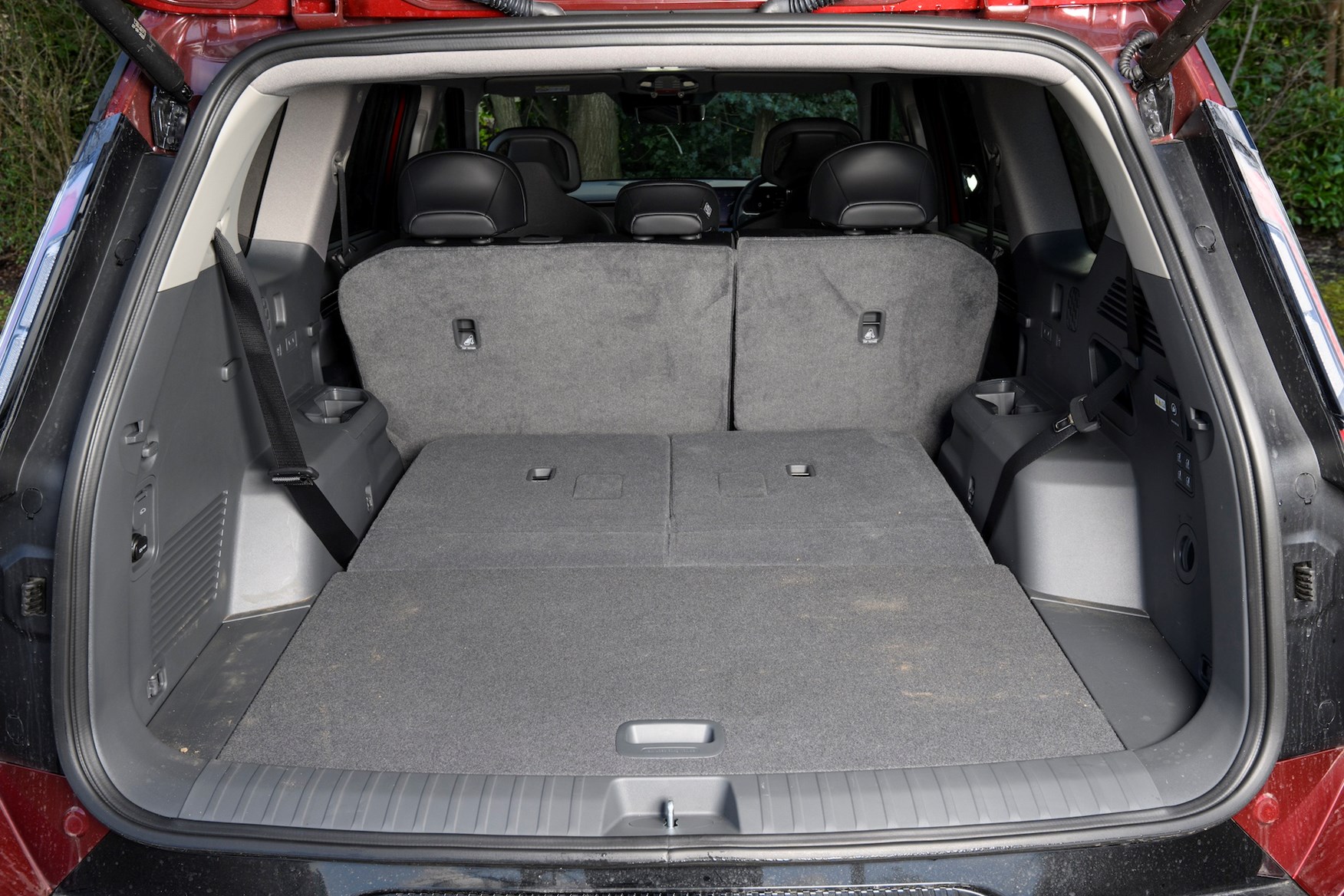 Kia EV9 (2025) boot space & practicality