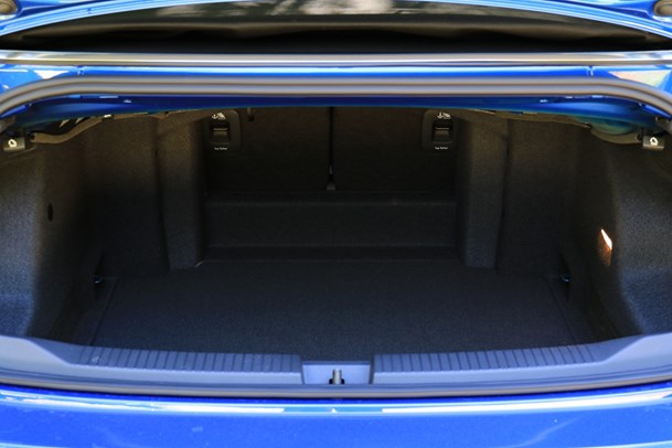 Volkswagen T-Roc Cabriolet (2025) boot space & practicality