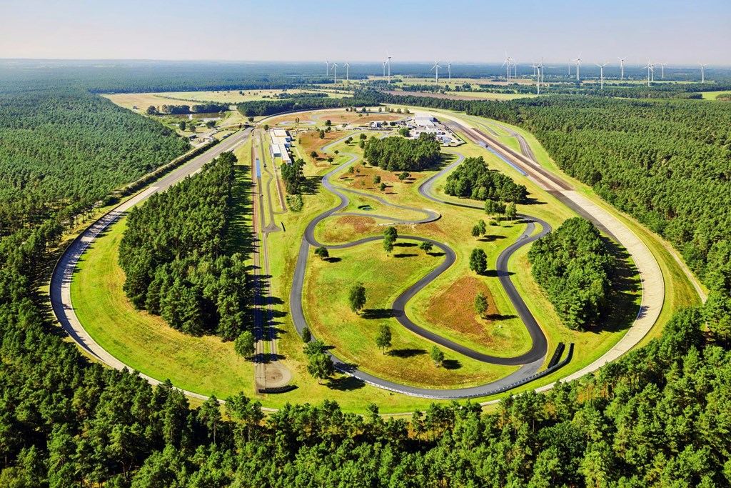 Continental Tyres SportContact 7 review