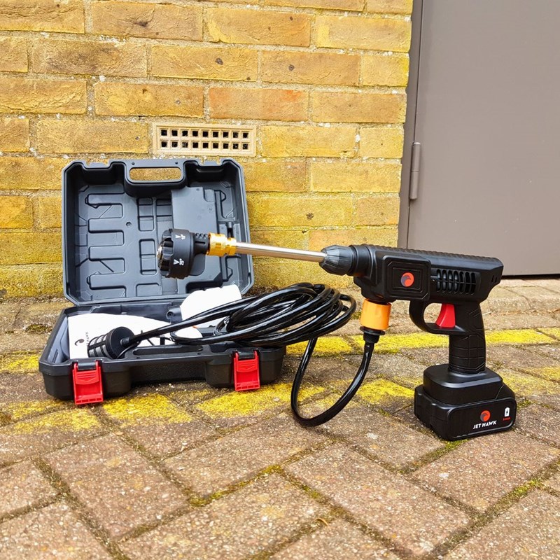 The best budget pressure washers on the UK market 2025