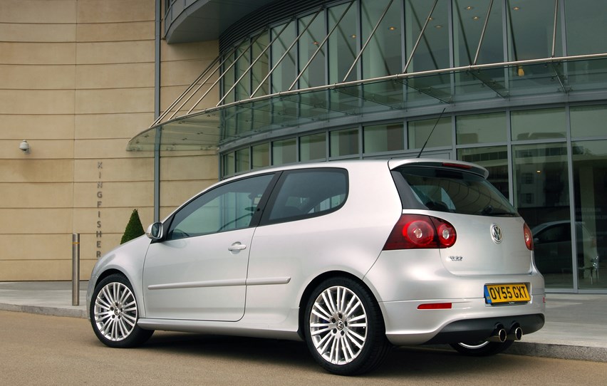 Volkswagen Golf R32 (2005-2008) review and buying guide