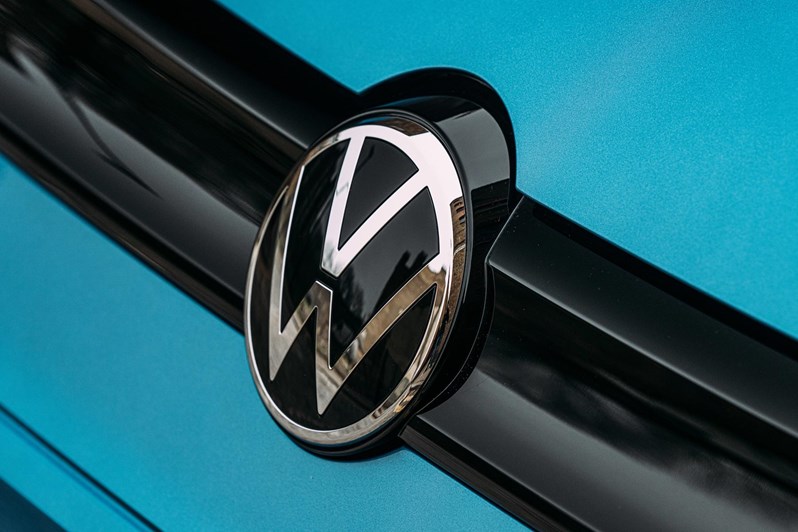 The 2025 Volkswagen Transporter – first full picture ahead of autumn ...