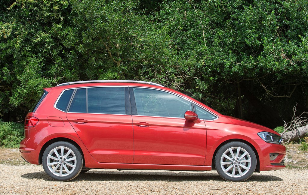 Used Volkswagen Golf SV (2014 - 2020) Review
