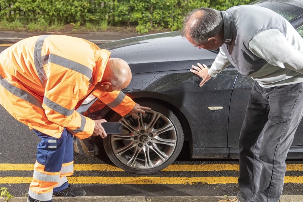 Guide to tyre checking