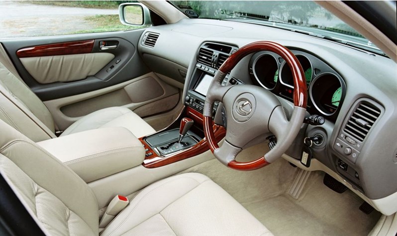 Used Lexus GS Saloon (1993 - 2004) interior