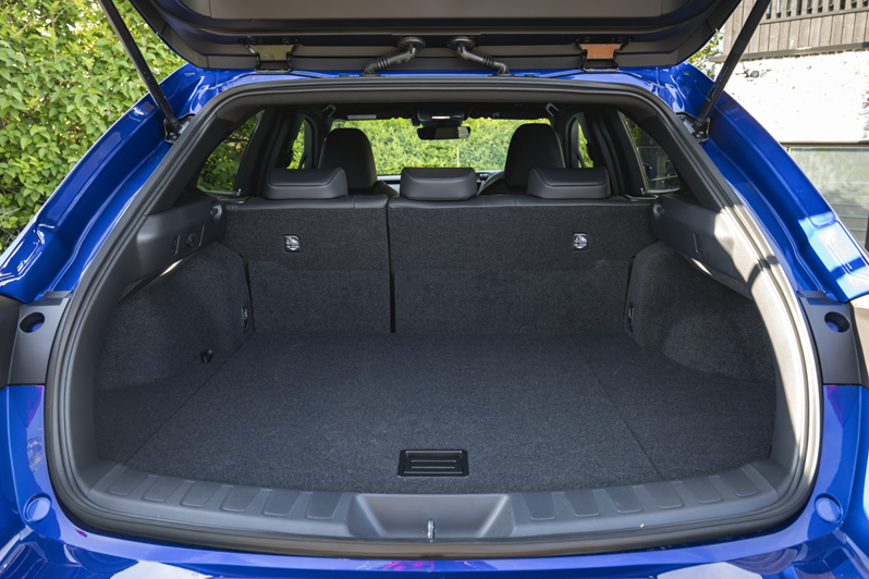 Lexus UX (2025) boot space & practicality