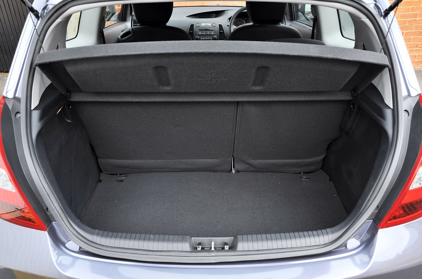 Used Hyundai i20 Hatchback (2009 - 2014) boot space & practicality