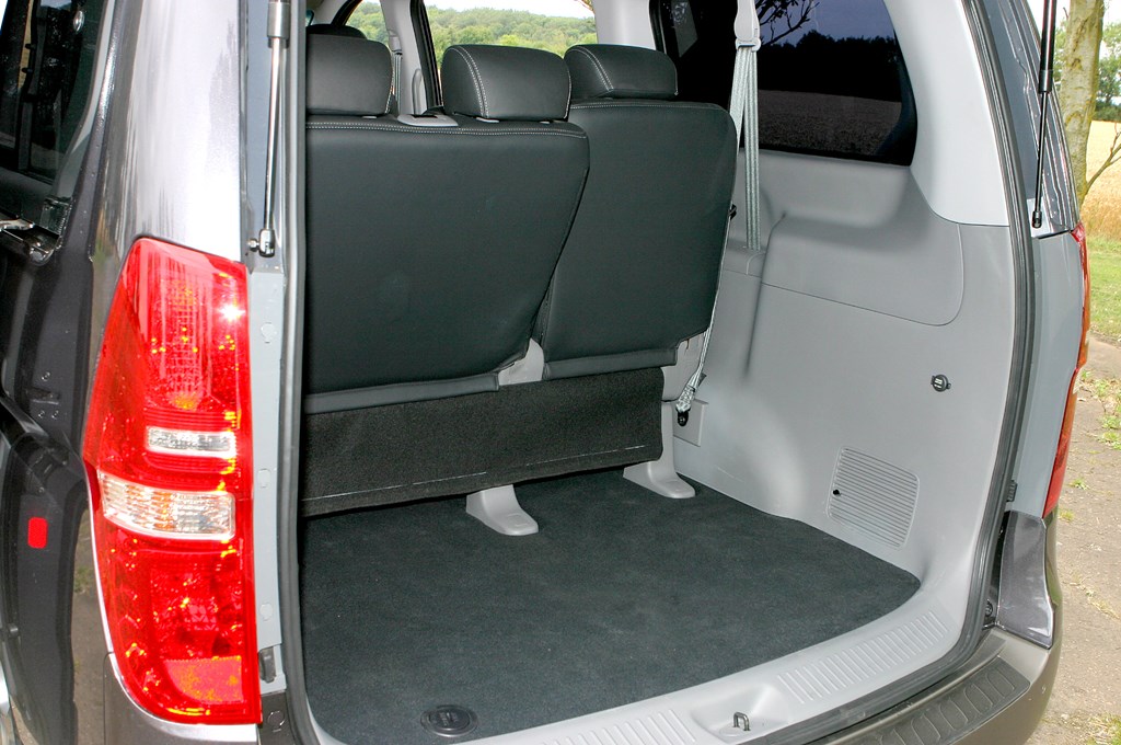 Used Hyundai i800 Estate (2008 - 2019) Review
