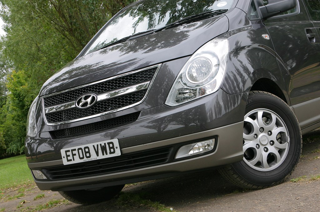 Used Hyundai i800 Estate (2008 - 2019) Review