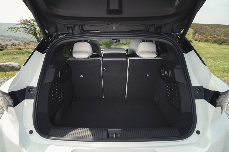 Renault Scenic E-Tech (2025) boot space & practicality