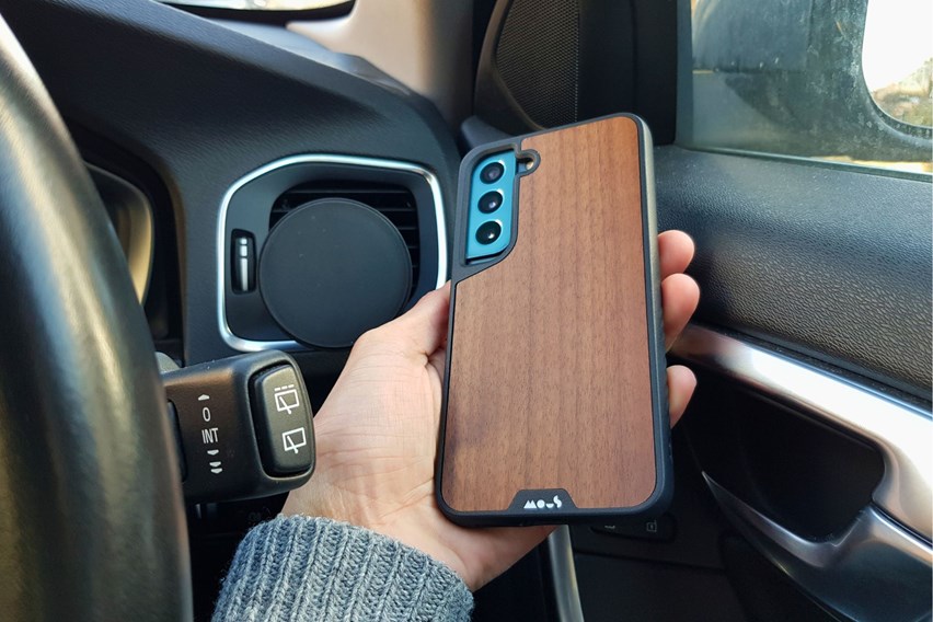 The Best MagSafe car mounts tested by Parkers 2025