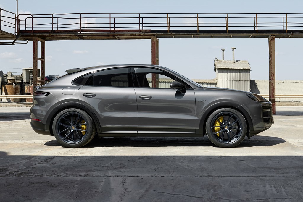 The fastest SUVs in the world in 2025 – family car practicality ...