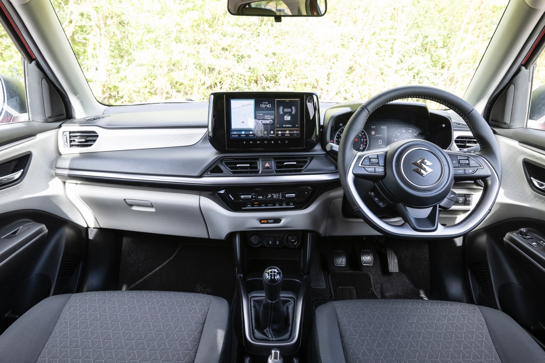 Suzuki Swift (2025) interior