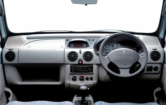 Used Renault Kangoo Estate (1999 - 2008) boot space & practicality