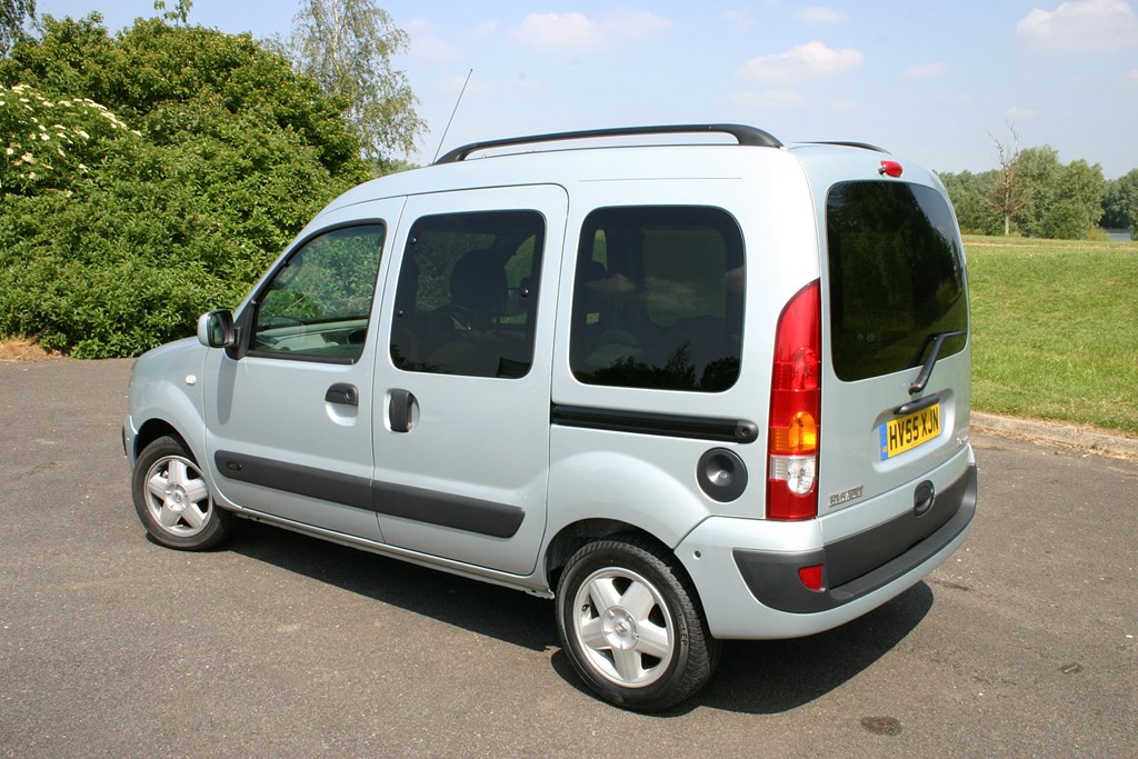 Used Renault Kangoo Estate (1999 - 2008) boot space & practicality